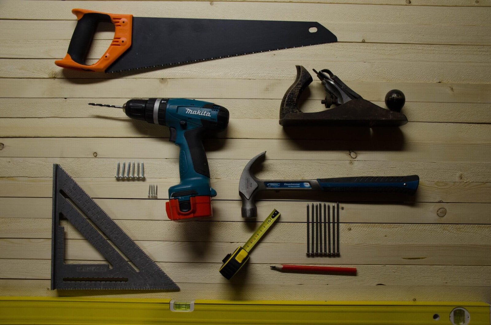 Quels sont les outils et matériaux utilisés par le menuisier ... Quels sont les outils et matériaux utilisés par le menuisier ...